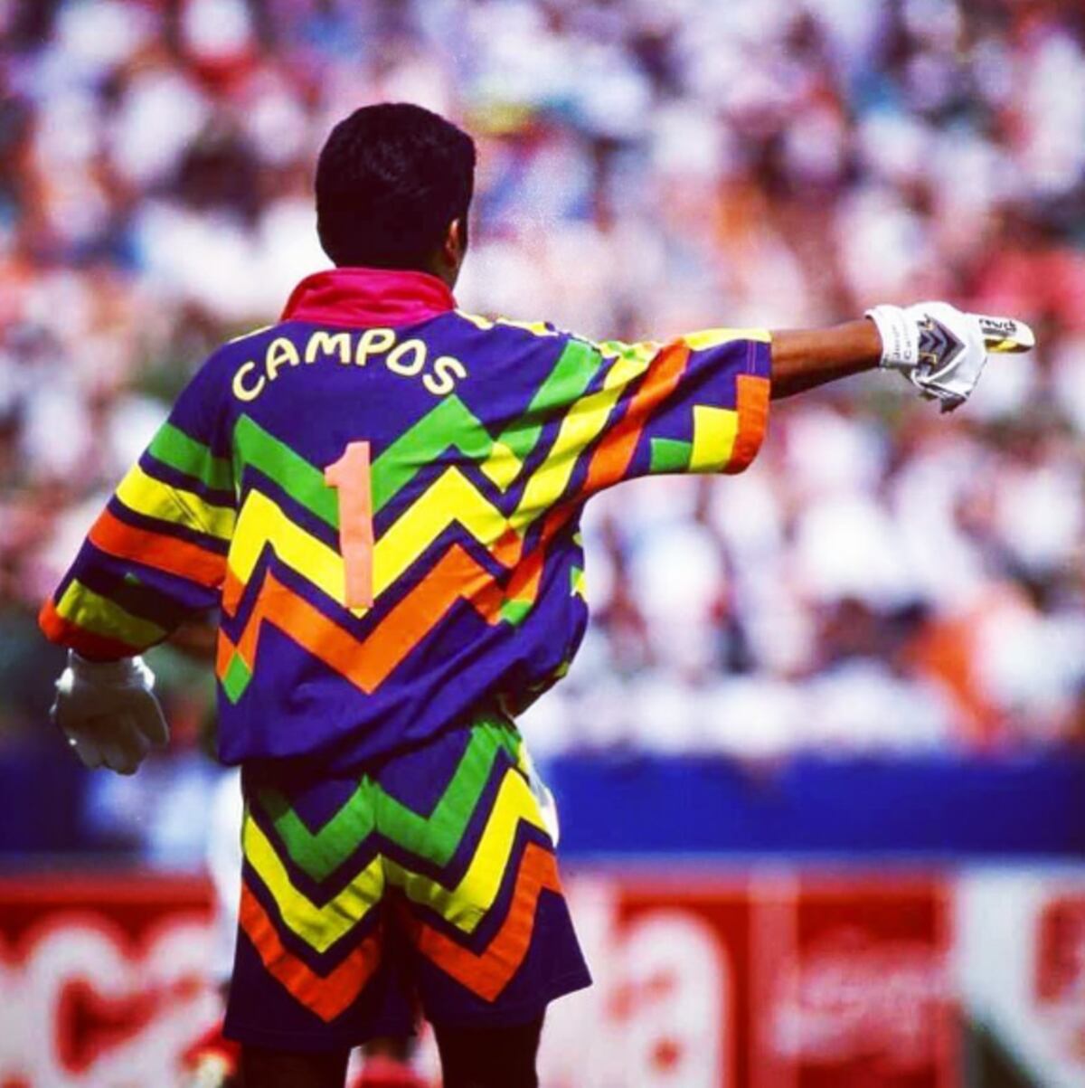 ¿Por qué Jorge Campos utilizaba un uniforme colorido? En esto se ...